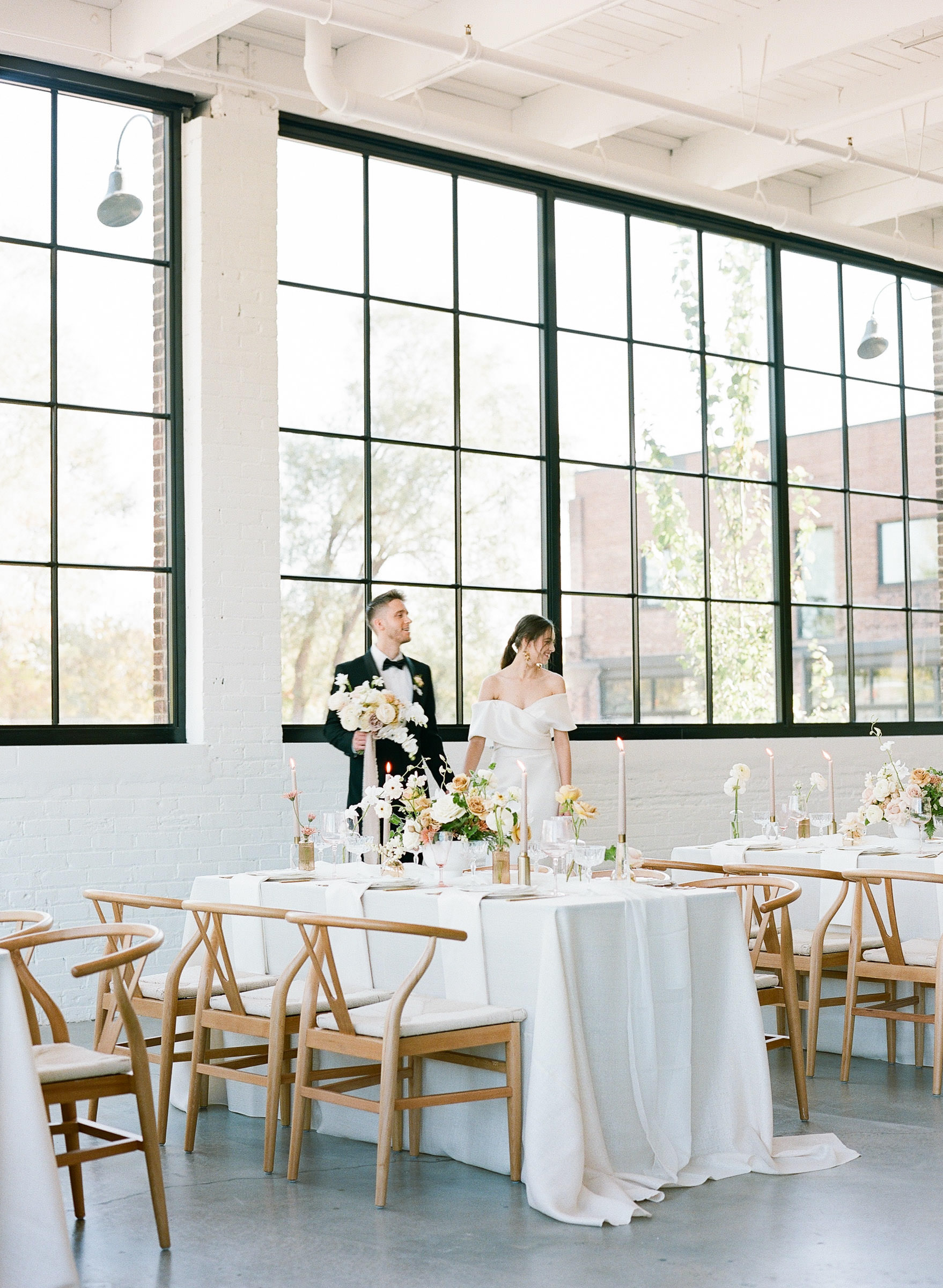 The Whim Minneapolis - Minnesota Wedding Photographers