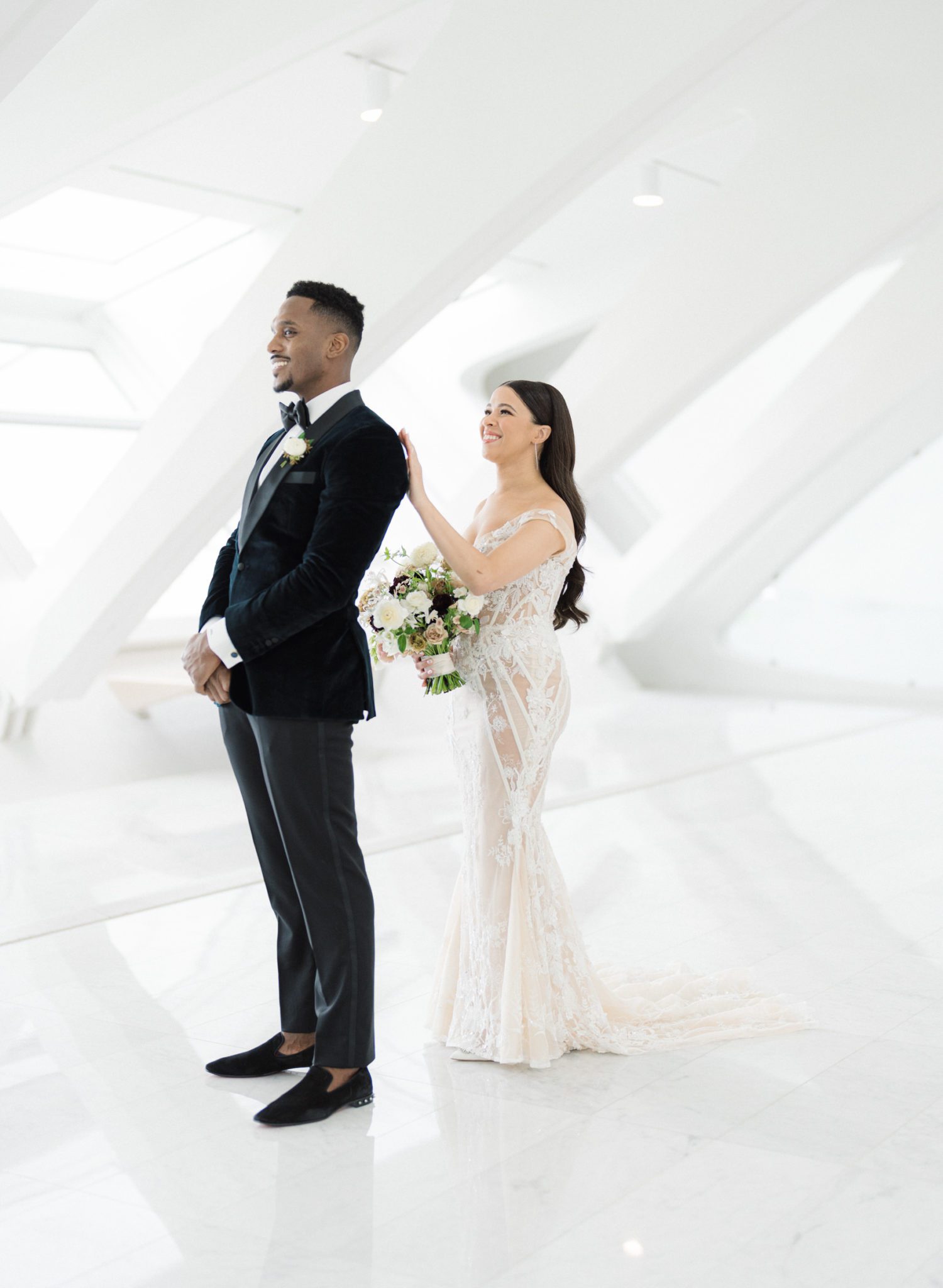 The Gage Milwaukee Wedding - Modern and Lush Wedding